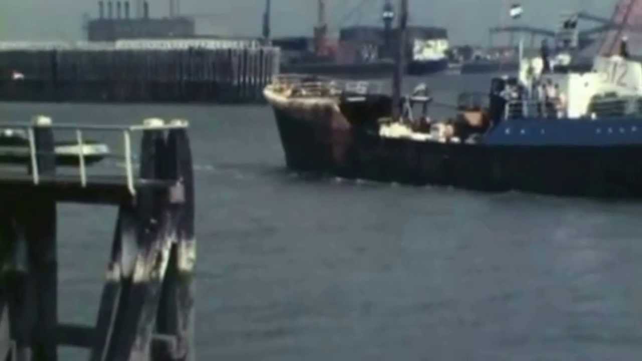 1974 09 01 MV Jeanine Radio Atlantis - Harbour Vlissingen (16:9 ...