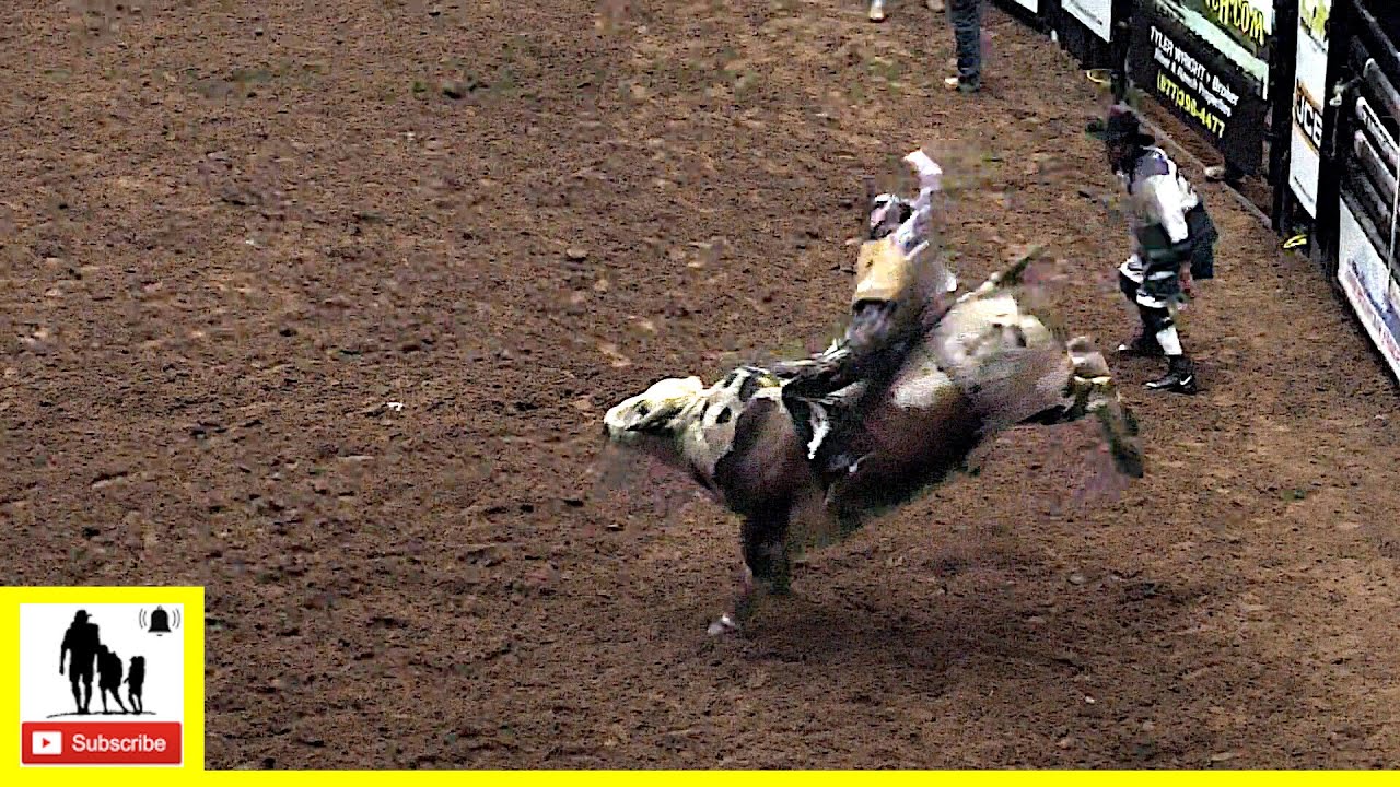 Xtreme Bull Riding Section 2 - 2022 San Angelo Rodeo | Sunday - YouTube