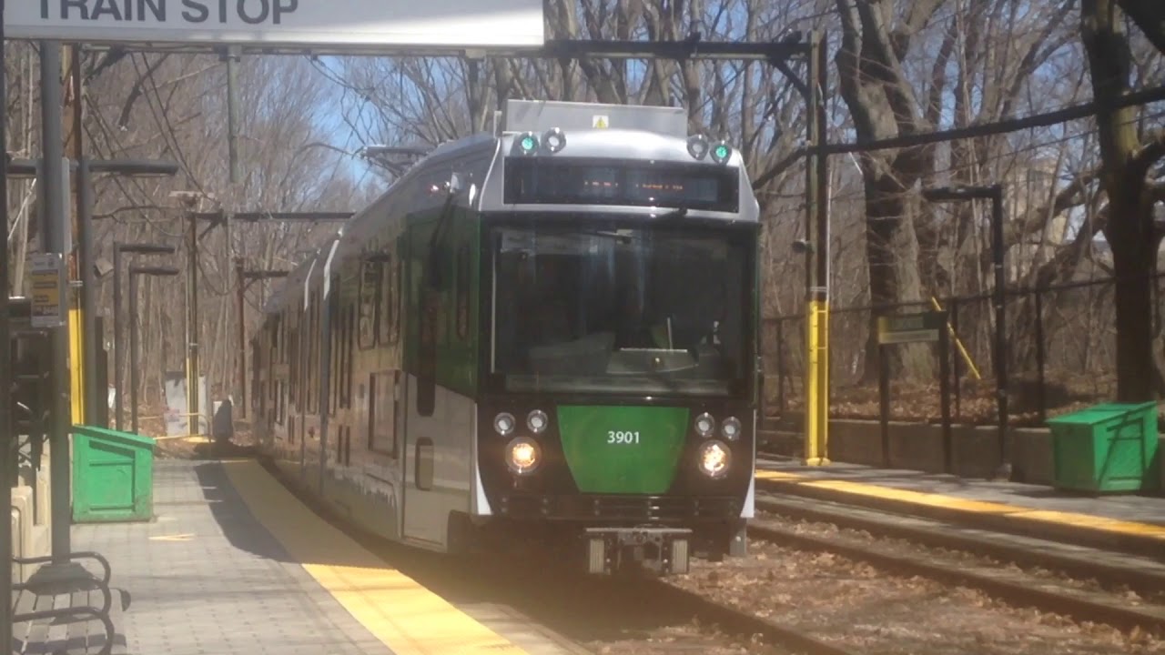 MBTA Type 9 #3900/#3901 test train at Longwood - YouTube