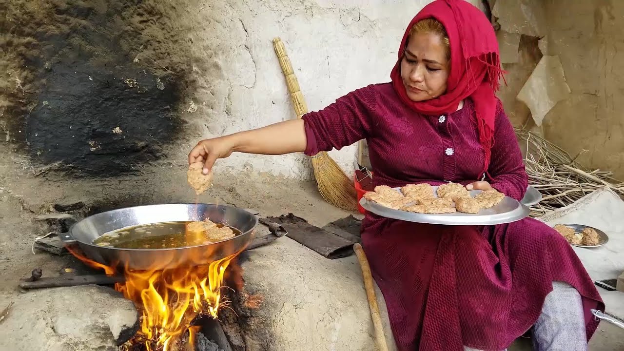 Village Life Afghanistan | Cooking Chapli Kabab | @TastyFoodies - YouTube