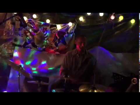 Deep Valley Band auf Privatfeier in Schirnrod 2019 - YouTube