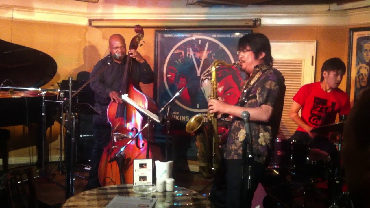 Victor Masondo in Japan Jazz 1 - YouTube