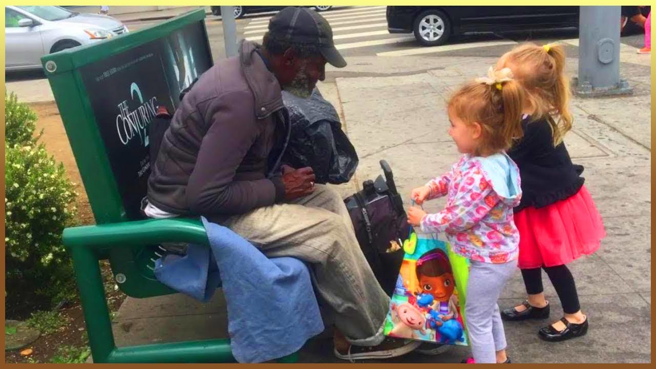 100 Random Acts of Kindness That Will Make You Cry! 😭 - YouTube