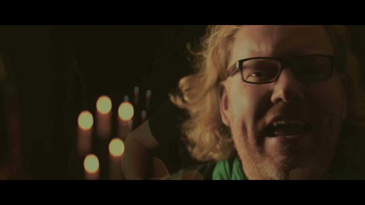 Lieben musst du schon - Till Simon (offizielles Musikvideo) - YouTube