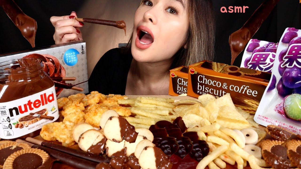 ASMR EATING CHIPS, BISCUITS & CANDY (EXTREME CRUNCHY EATING SOUNDS ...