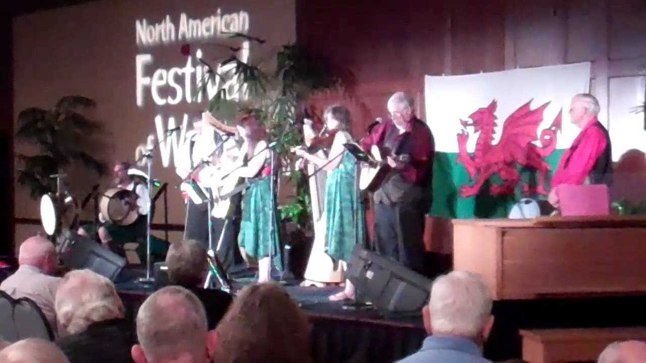 Moch Pryderi Bells of Aberdovey - YouTube