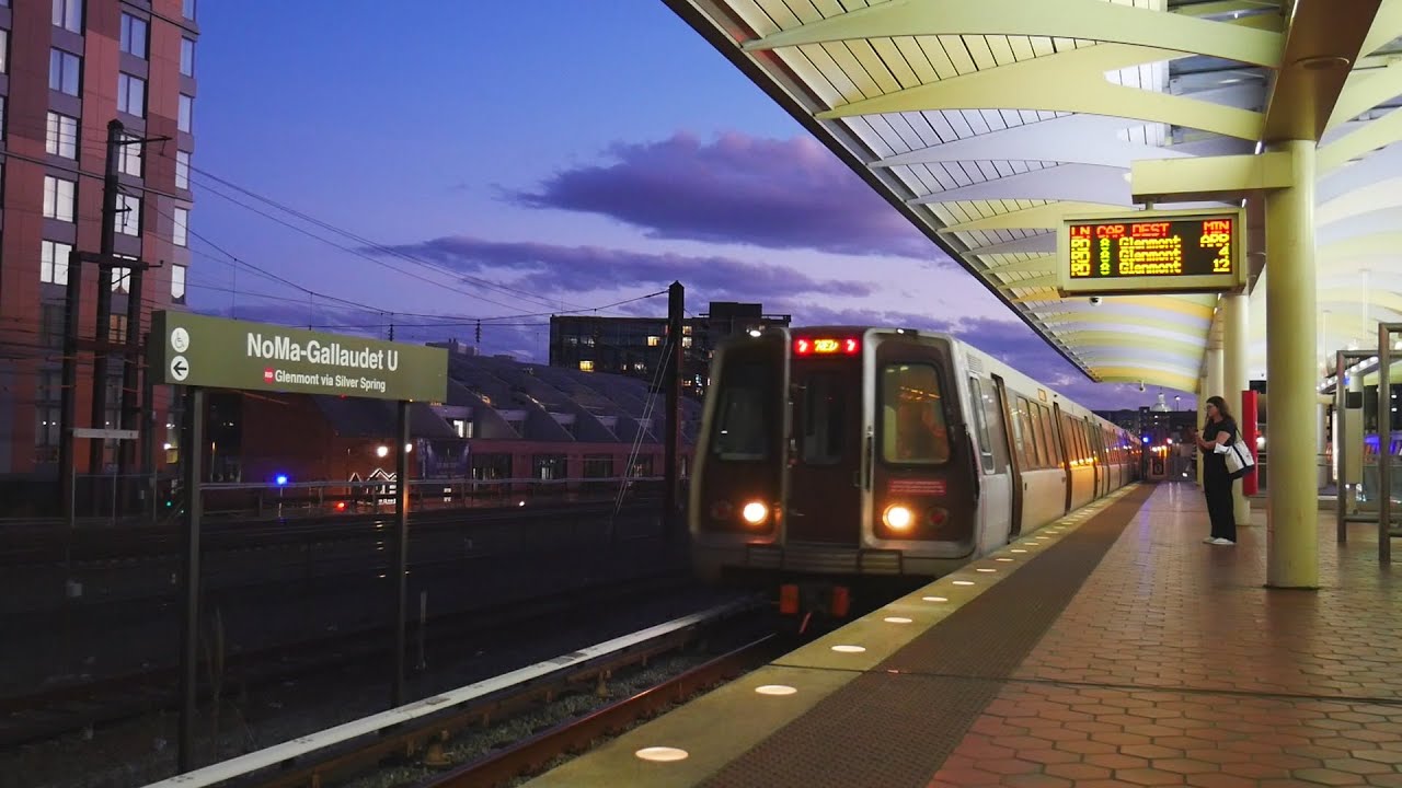 WMATA Red Line - YouTube