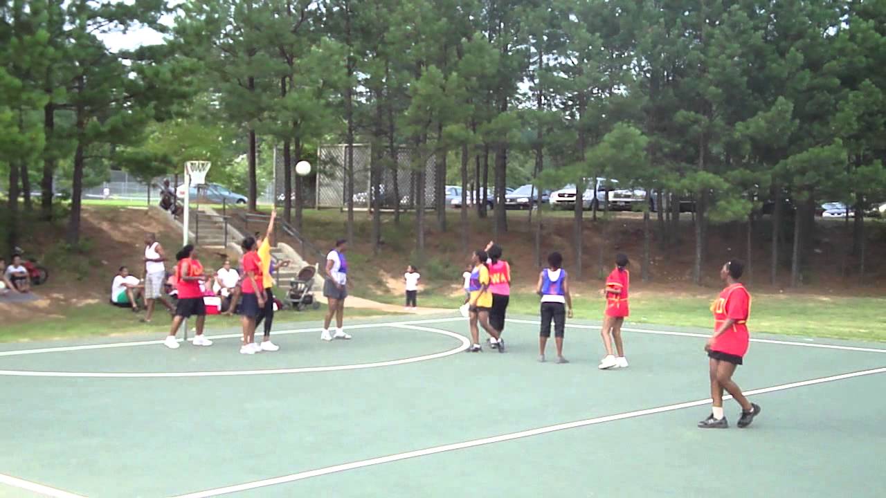 a hot netball match - YouTube