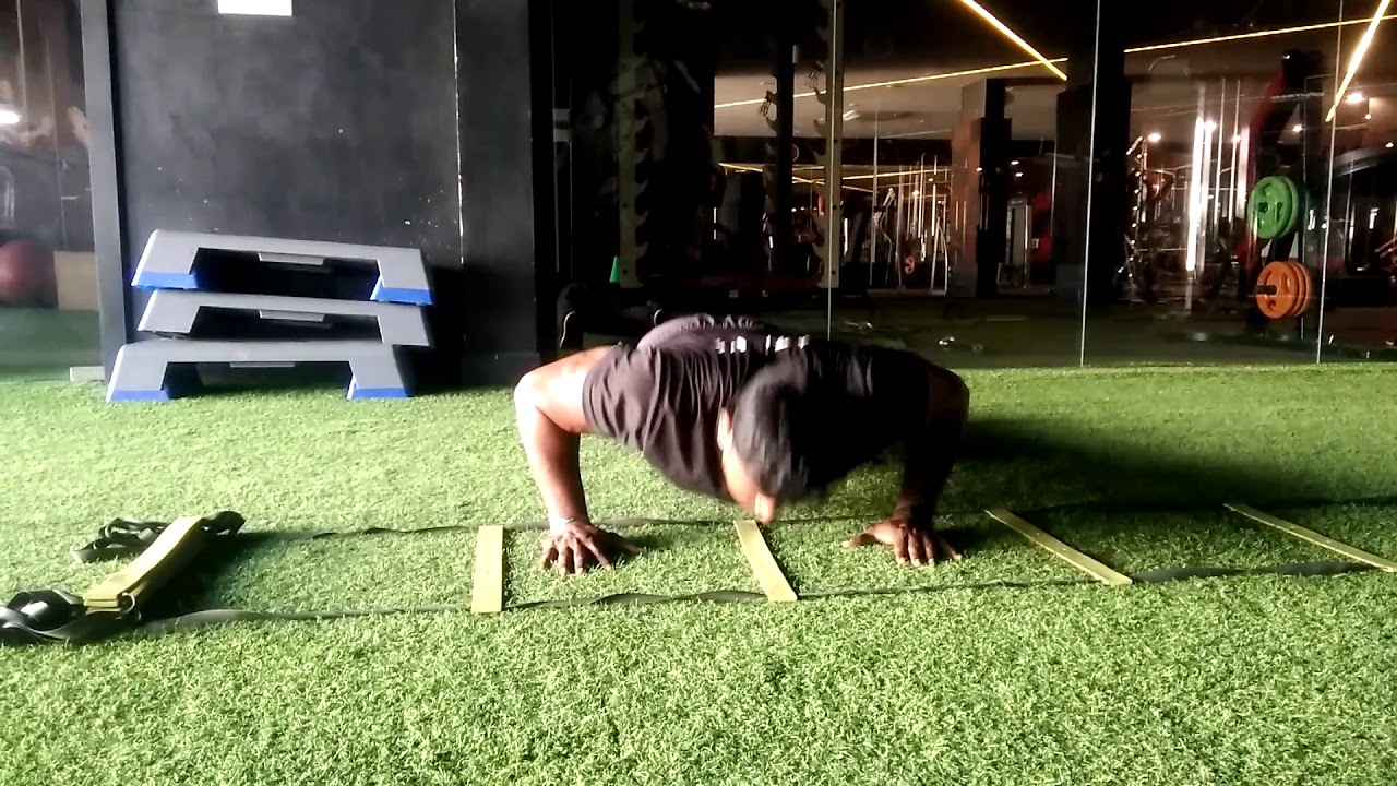Push-up & fly to swift strengthen for the shoulder (beginners don't try ...