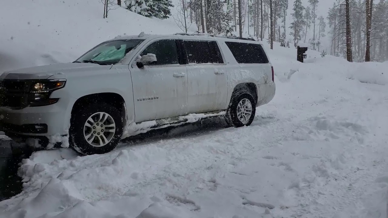 Flatten snow with a Chevy Suburban - Breckenridge Colorado - YouTube