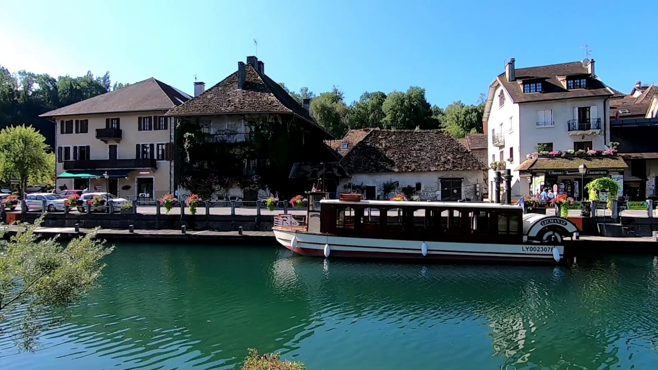 Le village de Chanaz - YouTube