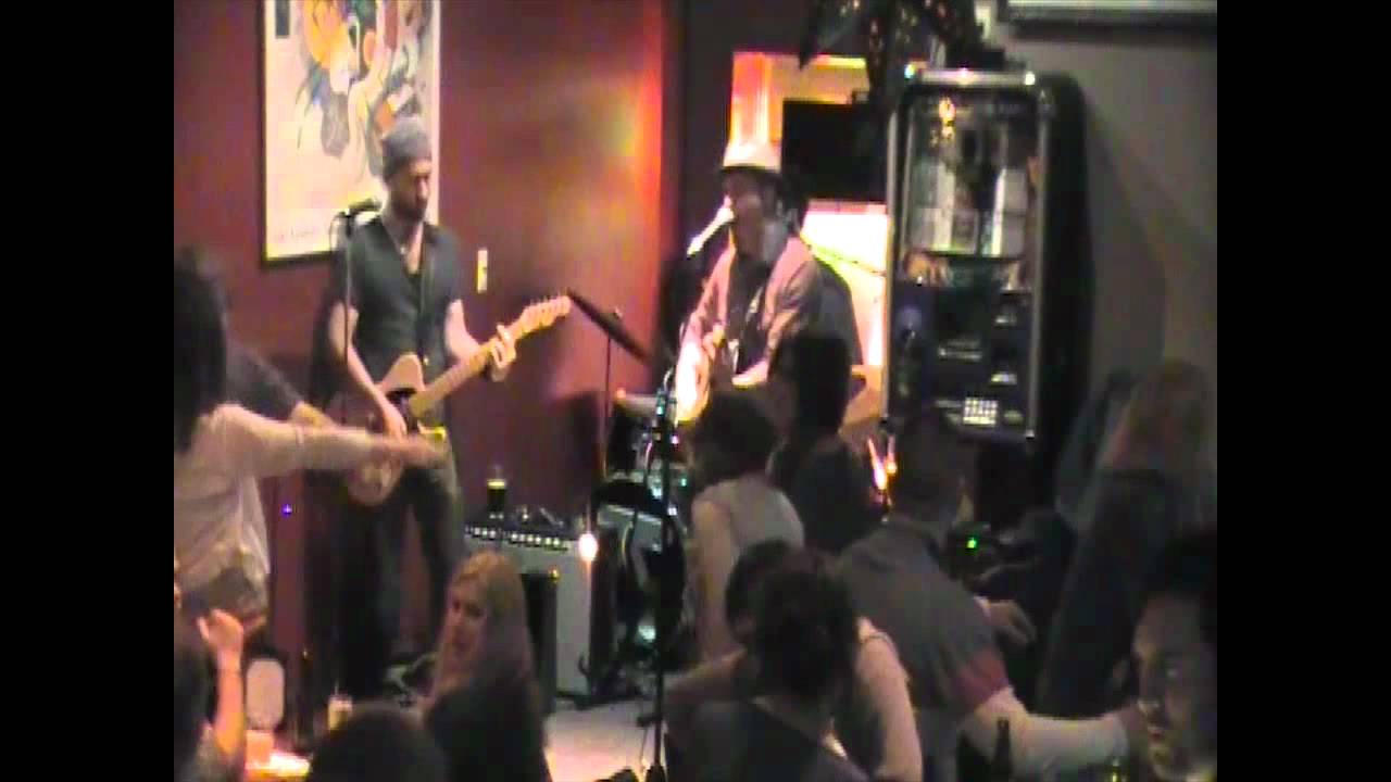 Ryan Dillaha and Tim Rios Live at Gizzmo's 12/17 2of2 - YouTube
