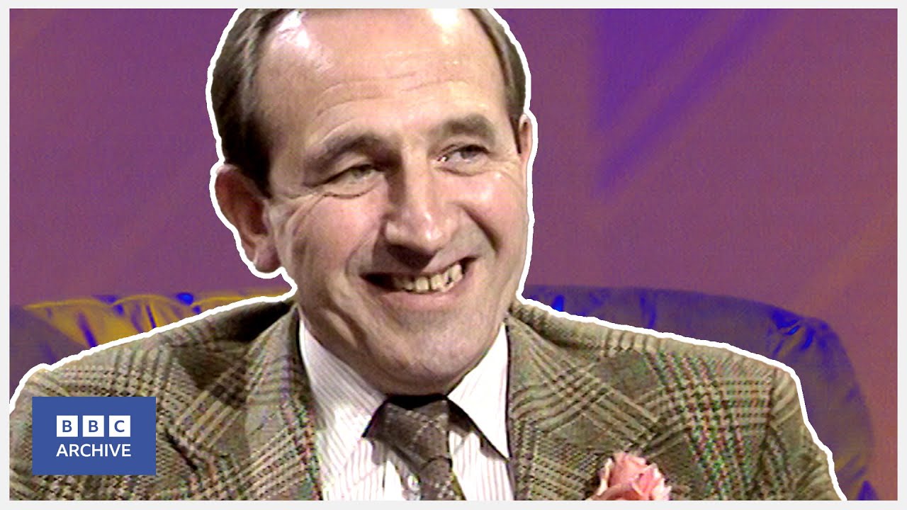 1980: LEONARD ROSSITER looks back on his CAREER | Nationwide | BBC ...