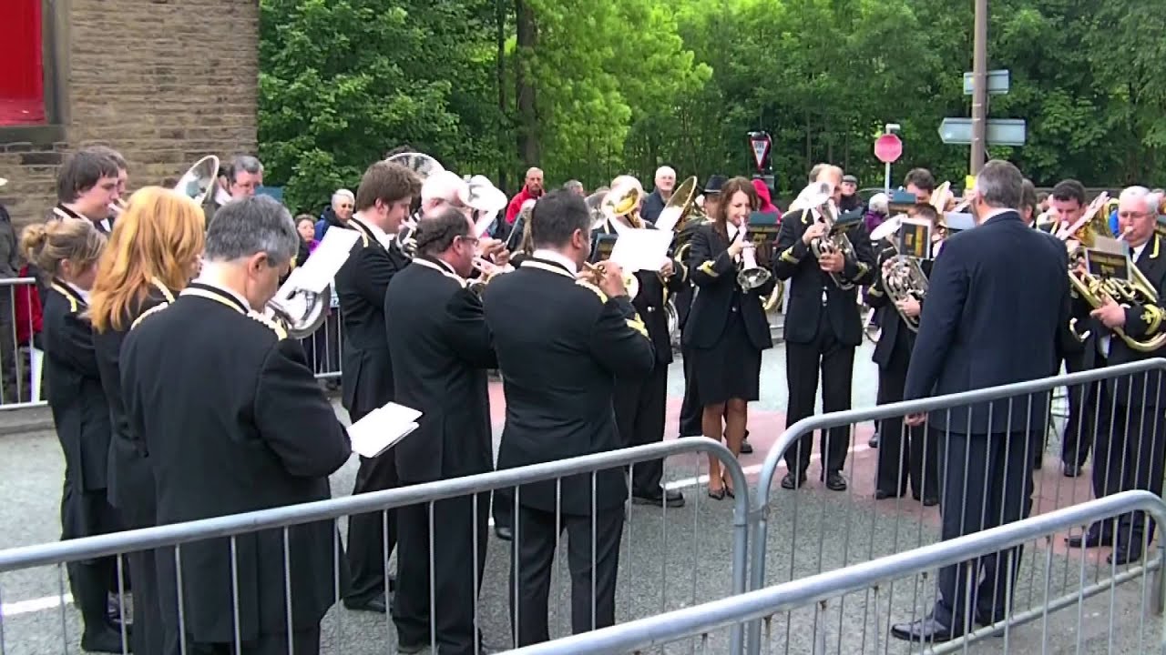 Denham Hendon Brass. Simoraine - YouTube