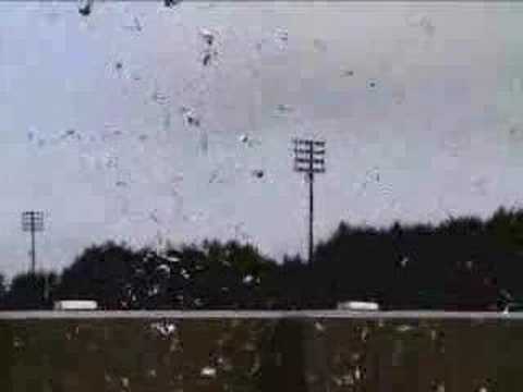 Huge Hydrogen & Oxygen Balloon Explosion