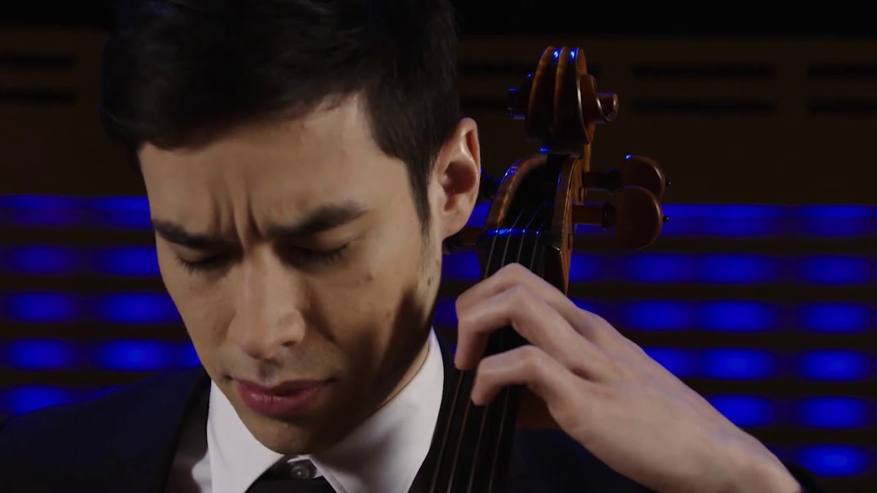 Bach Sarabande from Suite no. 1 for Solo Cello - Richard Narroway - YouTube