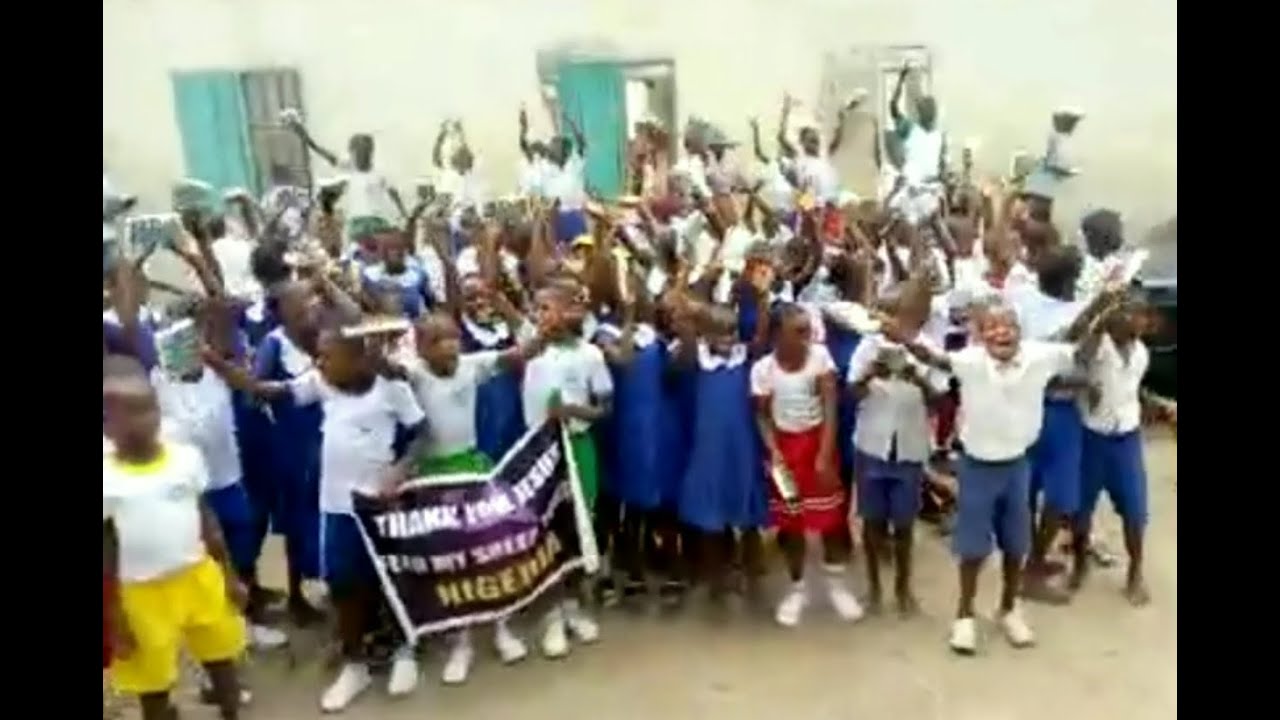 Christian Children Receiving Their 1st Bible in Nigeria!! - YouTube
