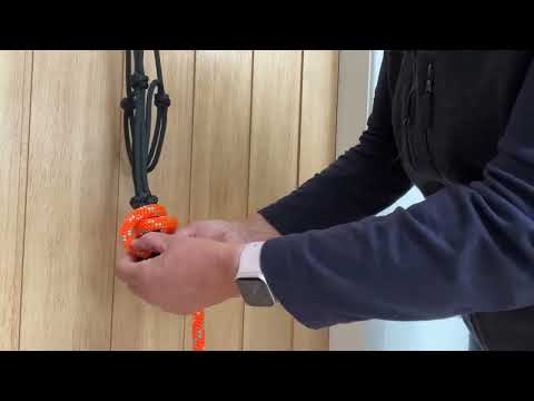 How to tie a lead rope to a rope halter