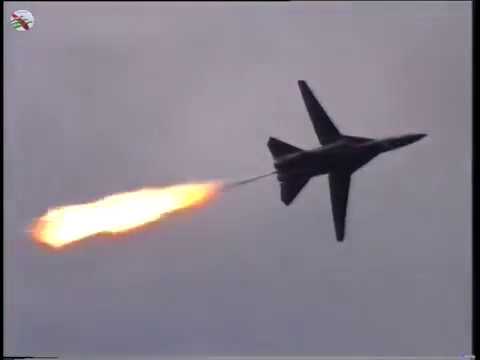 Classic Fairford F-111 Display 1993 - YouTube