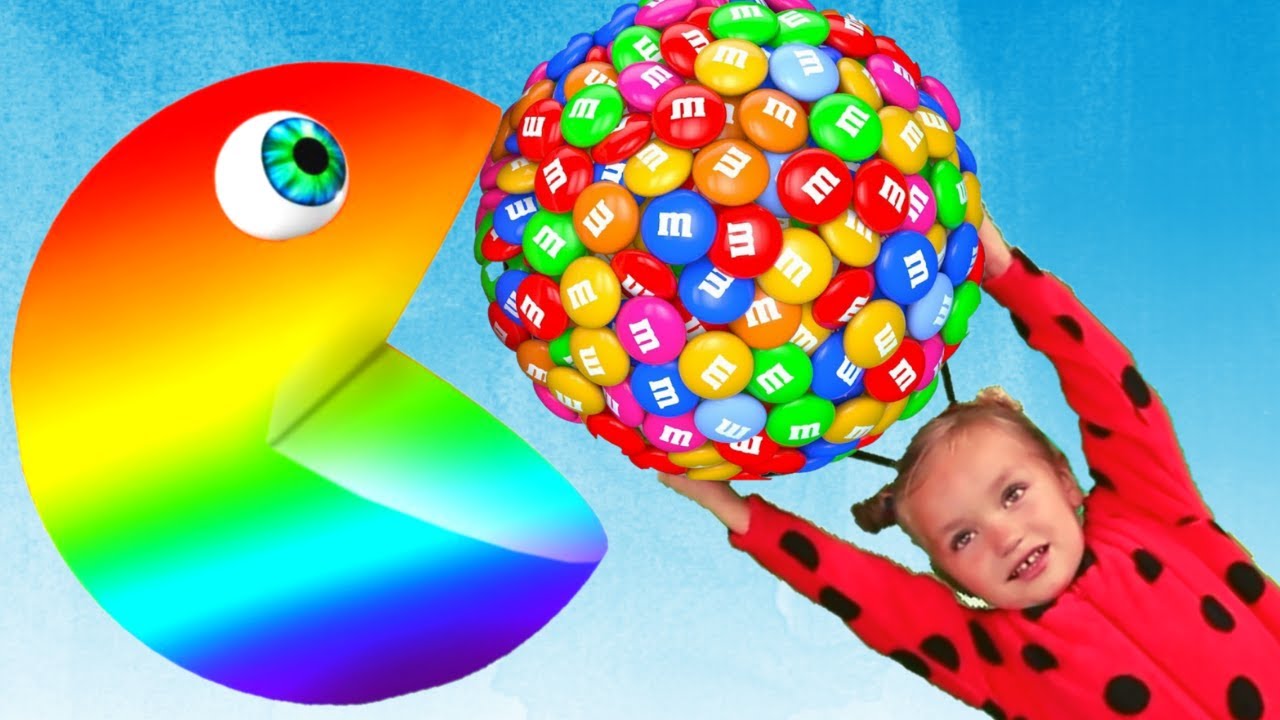 Learn colors with Pacman as he finds a ladybug, beetle, caterpillar and ...