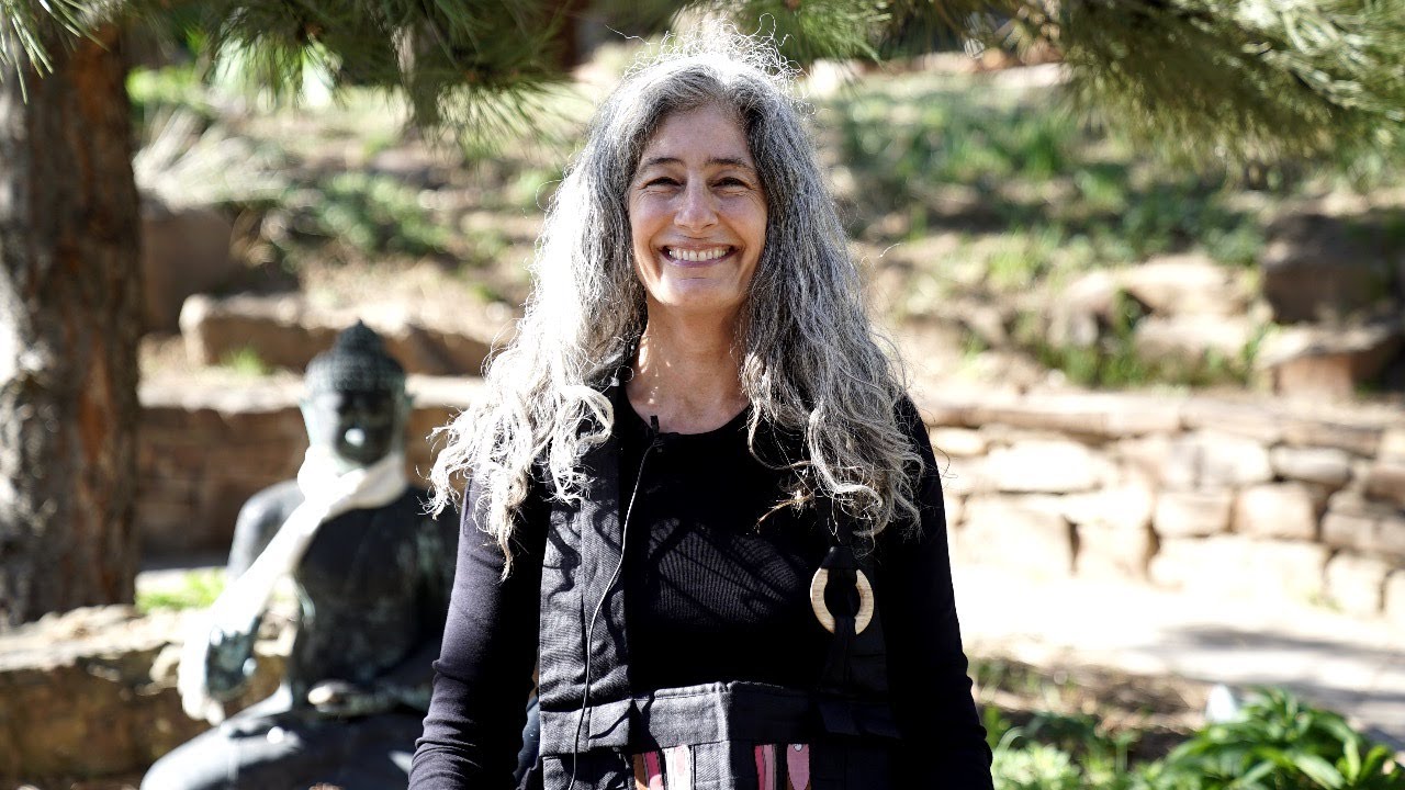 "Welcome" with Elizabeth Jacobson - YouTube