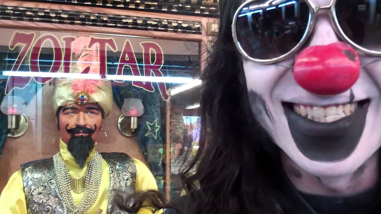 Viva Clown Vegas - YouTube