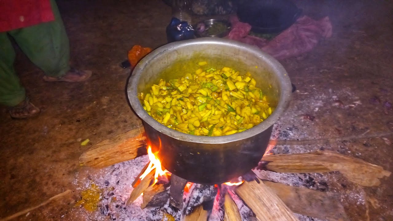 organic Nepali Mountain Village cooking ||Nepali village kitchen ||Pure ...