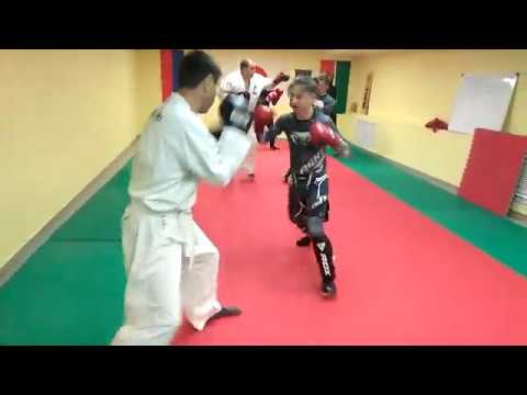 Kick vs Kick-1 - YouTube