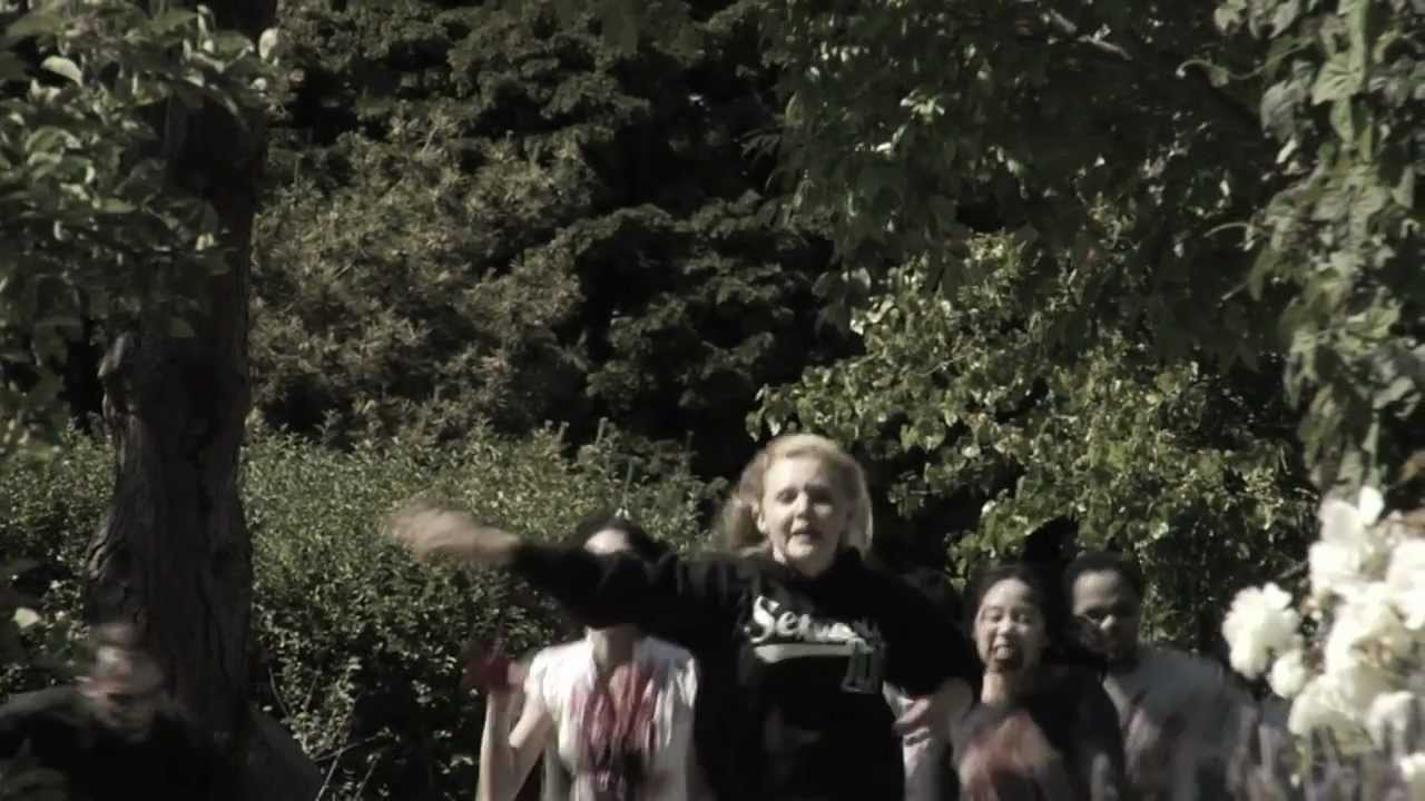 A SHORT ZOMBIE FILM STARRING MY KIDS - YouTube