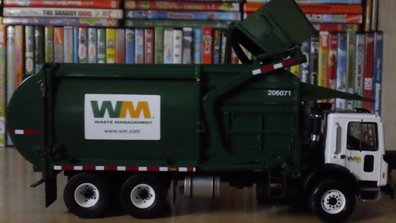 2016 First Gear 1:34 Scale Garbage Truck - YouTube