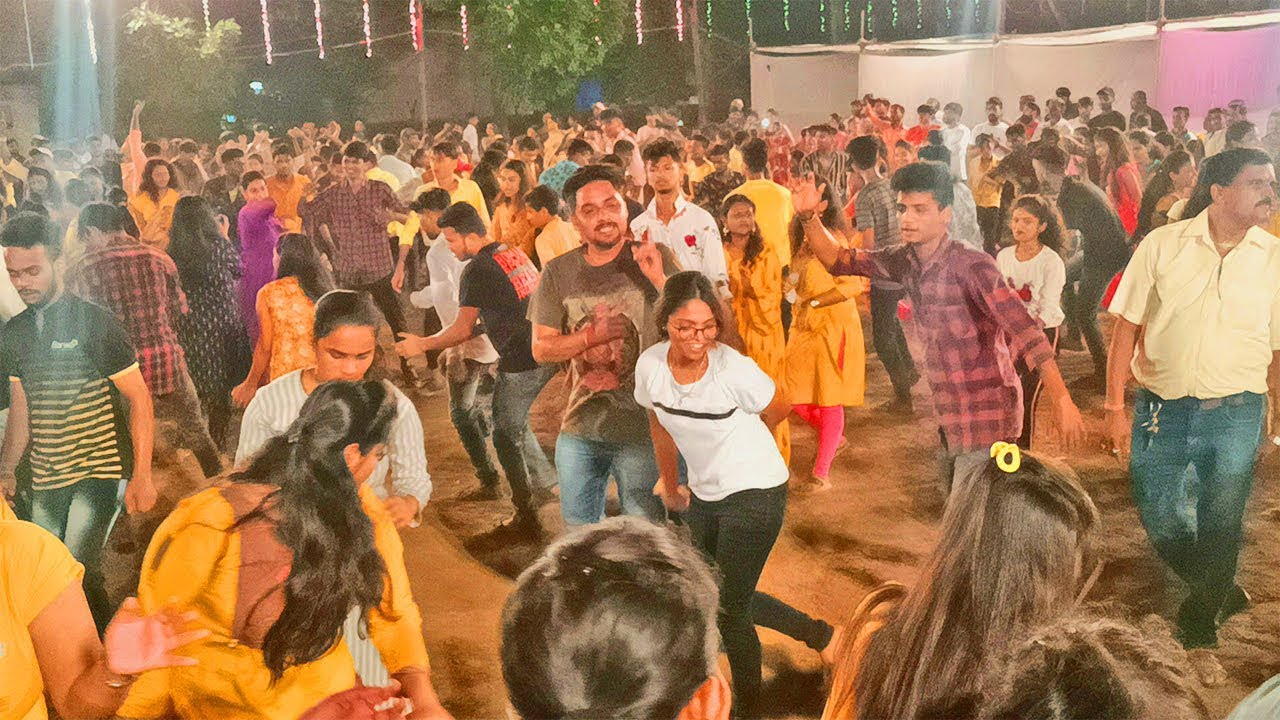 Garba Dance 2019 | BIGGEST DANCE GROUP | Navratri Garba Dance Songs ...