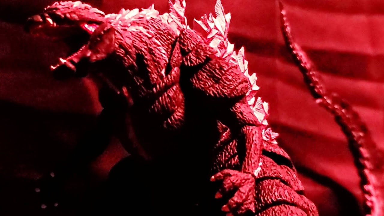 godzilla ultima roar/ tail/ growl/ red lighting test. - YouTube