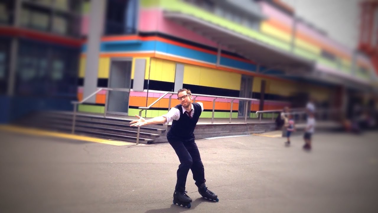 The Dancing Accountant does Mariah Carey - YouTube