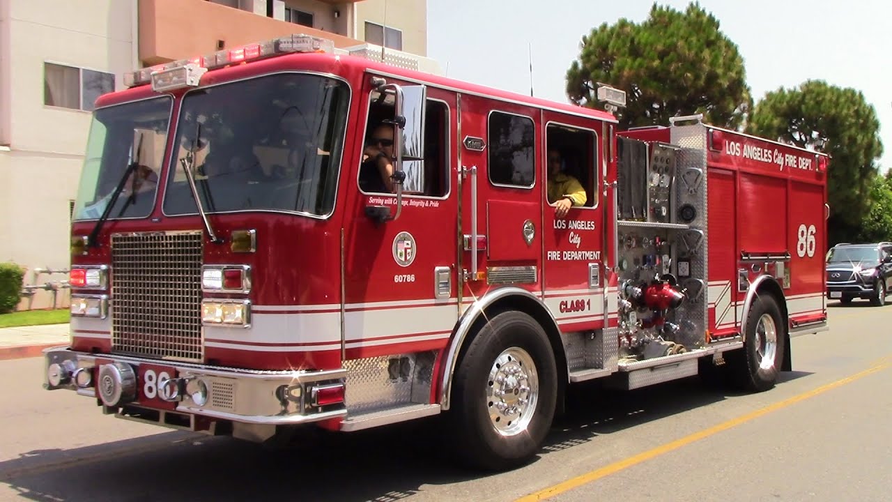LAFD Engine 86 Responding - YouTube
