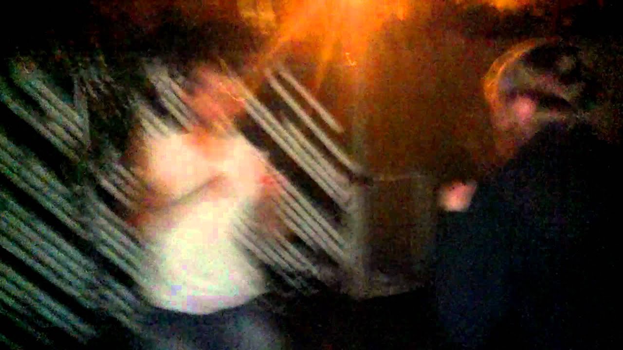 Bumfights 3 ruthless vs cmc - YouTube