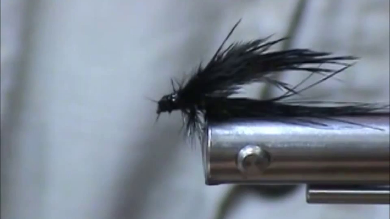 TYING A MINI BLACK BUGGER - YouTube