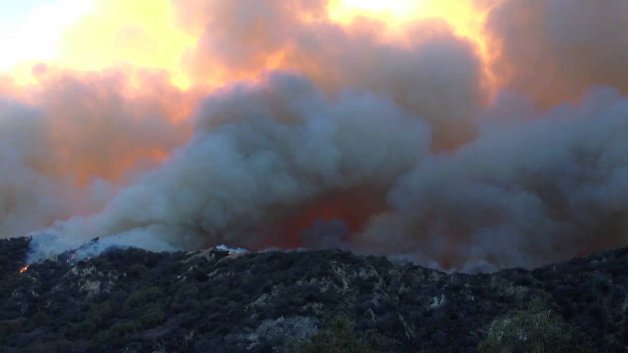 Azusa fire 1 - YouTube