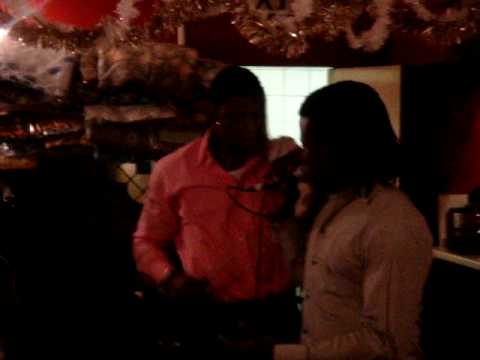 larry king mic checking - YouTube