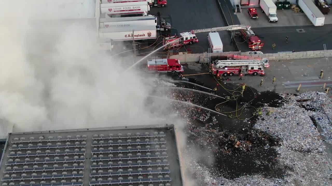 Firefighters battling 2-alarm structure fire in South Salt Lake - YouTube