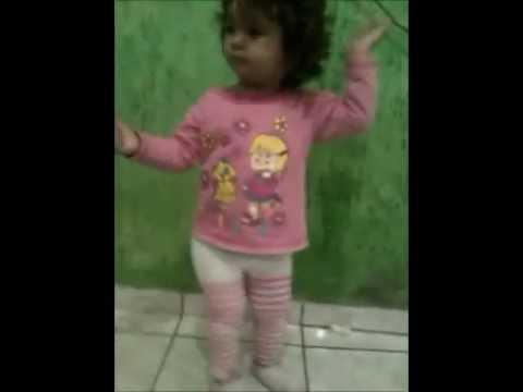 Stefany Dançando (Eu te Amo e Open Bar)