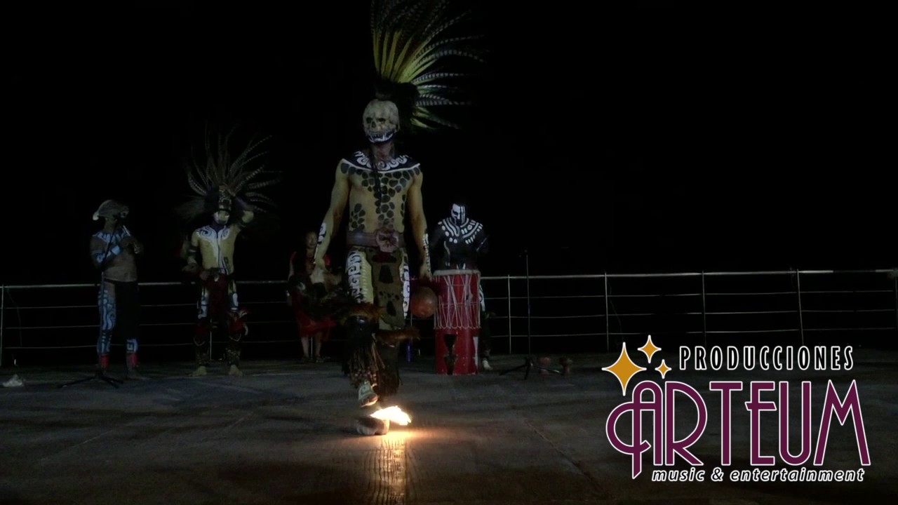 SHOW MAYA II - YouTube