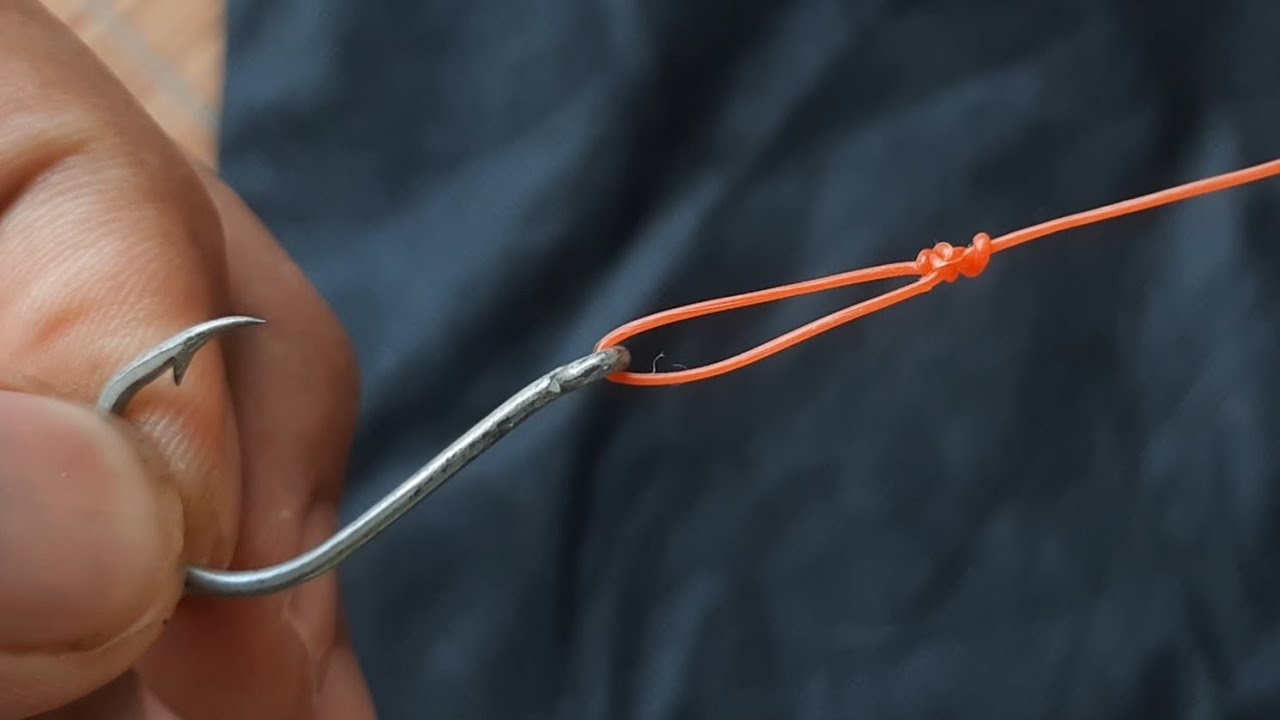 Professional fishermen tie fishing rods with this knot - YouTube