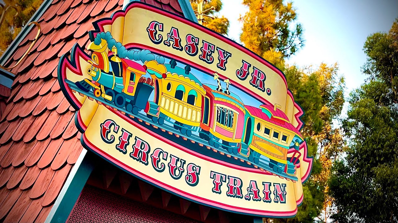 Casey Jr. Circus Train HD -- Disneyland - Oct 2021 - YouTube