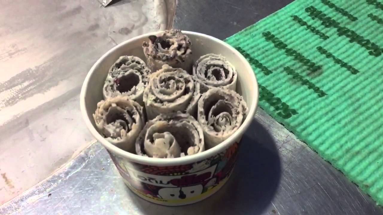 Ice Cream Pad in Chiang Mai, Thailand - YouTube
