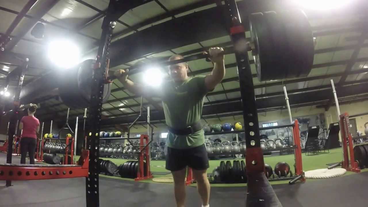 Meat Heads Training during the holidays - YouTube