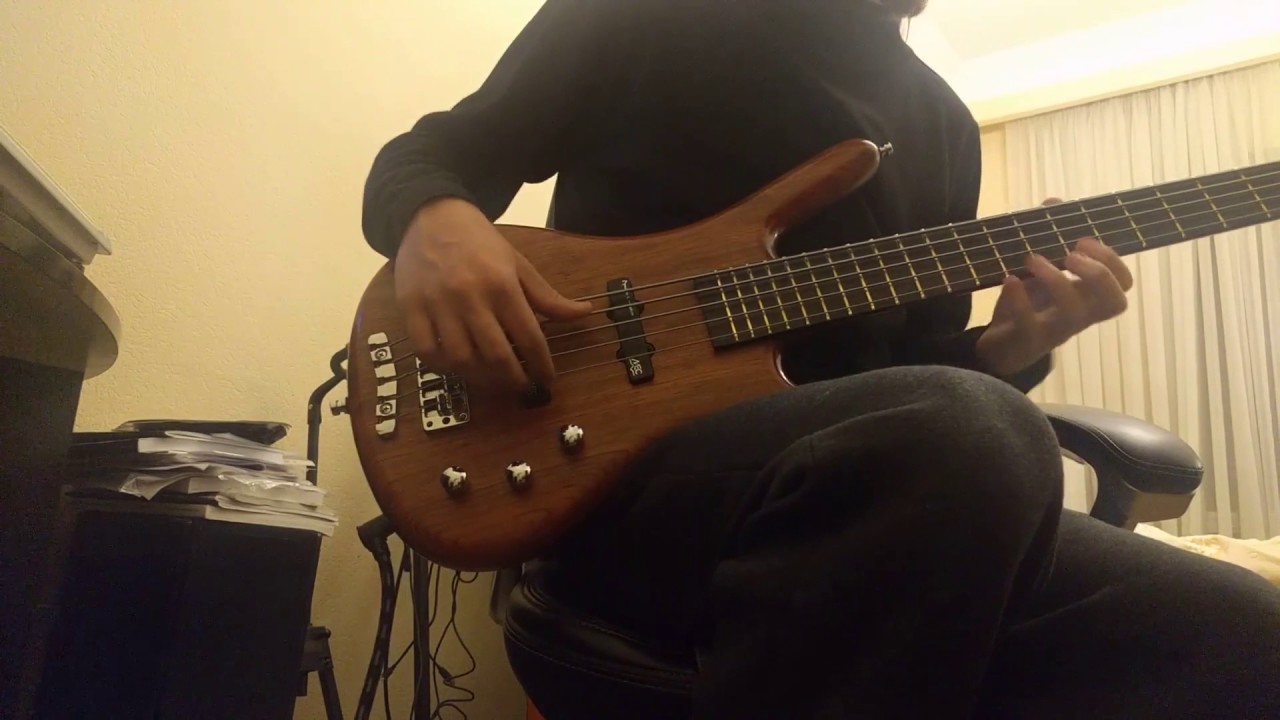 Blue Bossa bass solo (up tempo) - YouTube