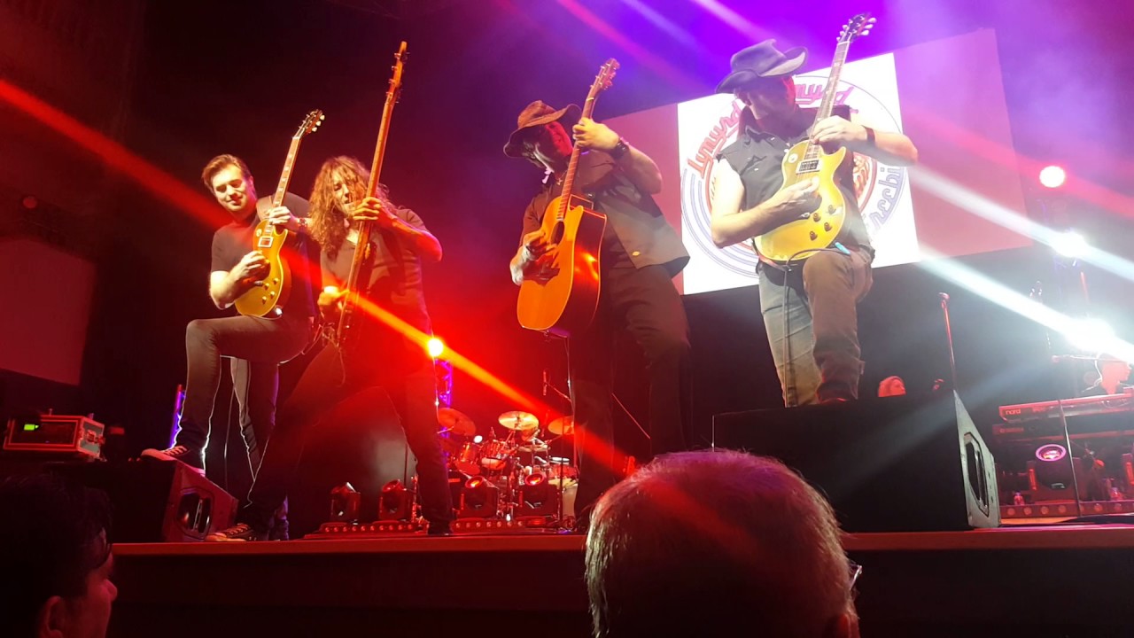 The Classic Rock Show 2017 Birmingham - YouTube