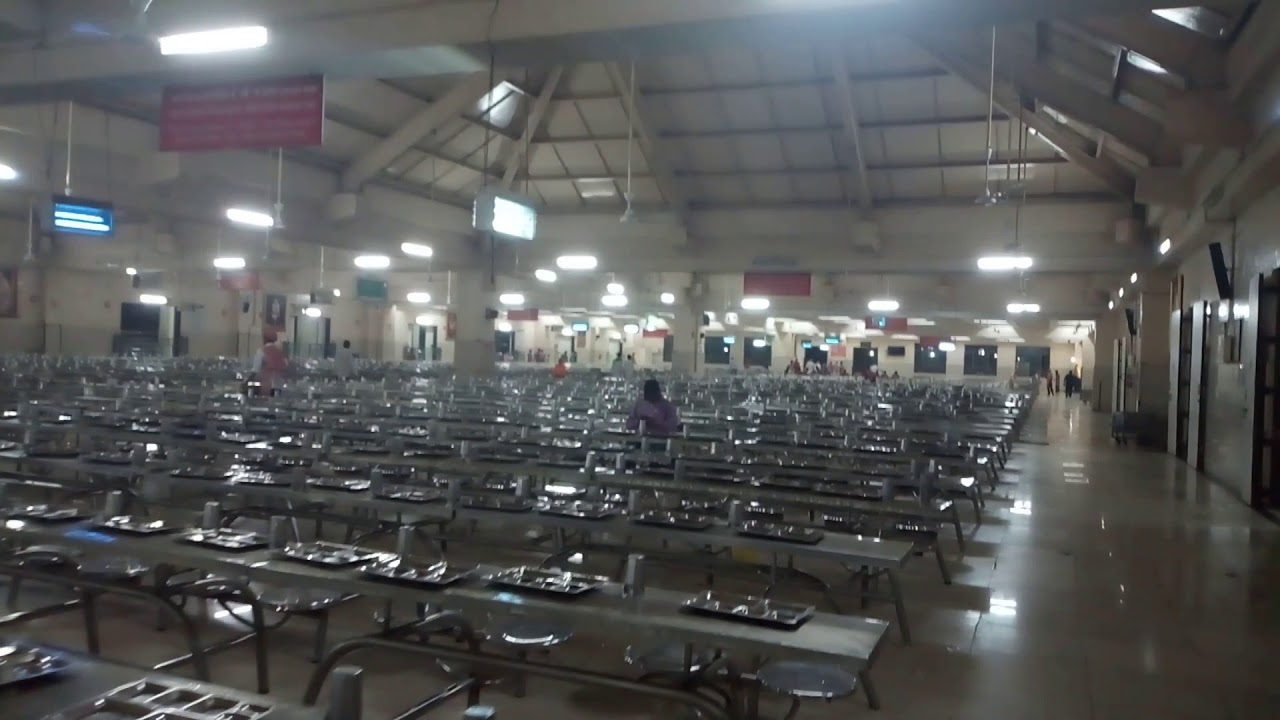 Sai Prasadalay and mega kitchen shirdi - YouTube