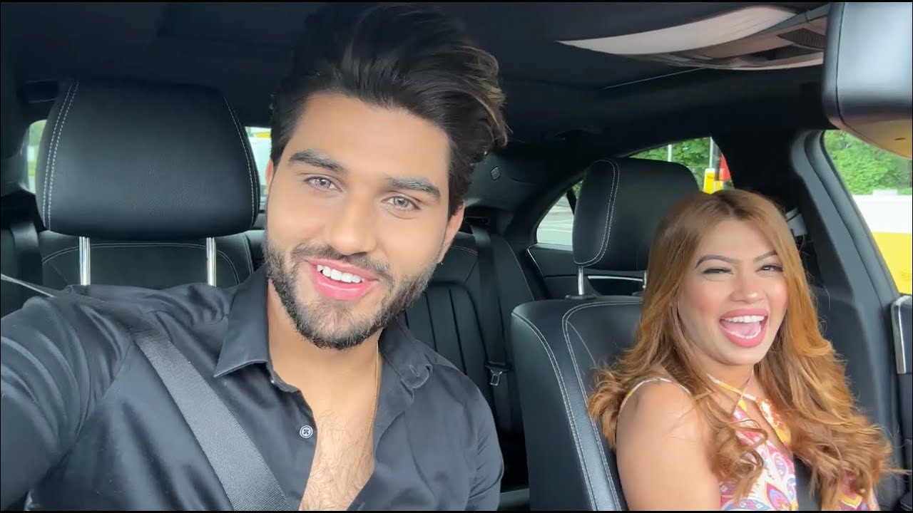 A Gift! A Shoot! And A Day With Us! @NitaShilimkarOfficial - YouTube
