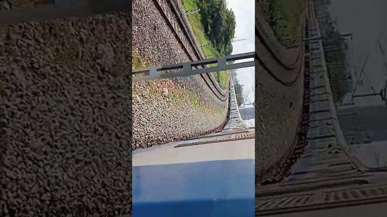 train turning fully - YouTube